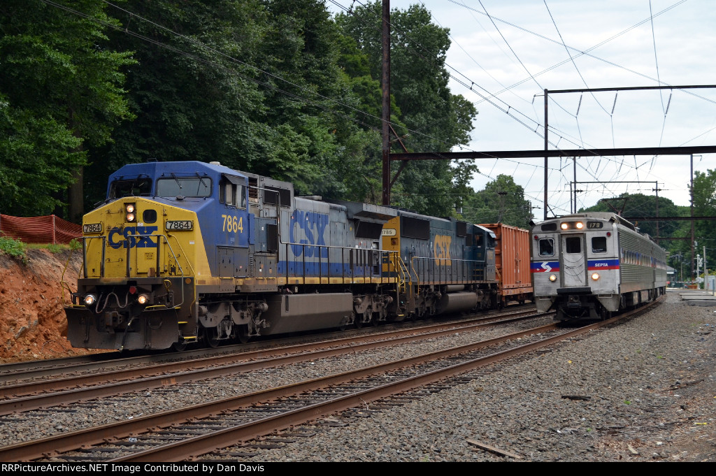 Q706-14 and eastbound SEPTA